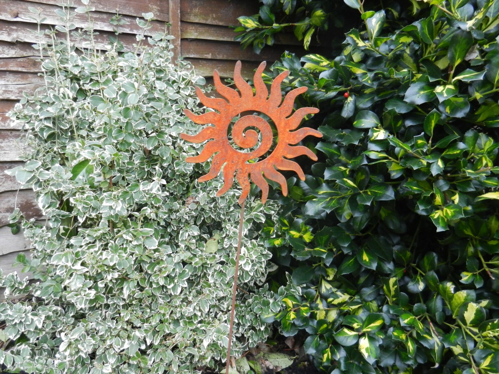 Rusty Sun Garden Decoration / Garden Gift / Sun Stake / Metal Sun Swirl ...