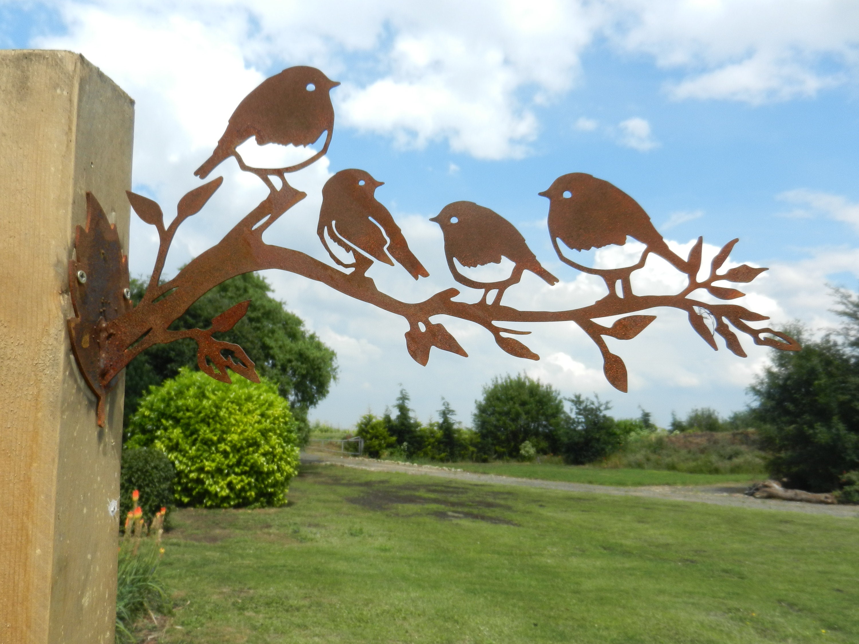 Rusty Robin on a Branch / Robin Garden Gift / Metal Garden - Etsy