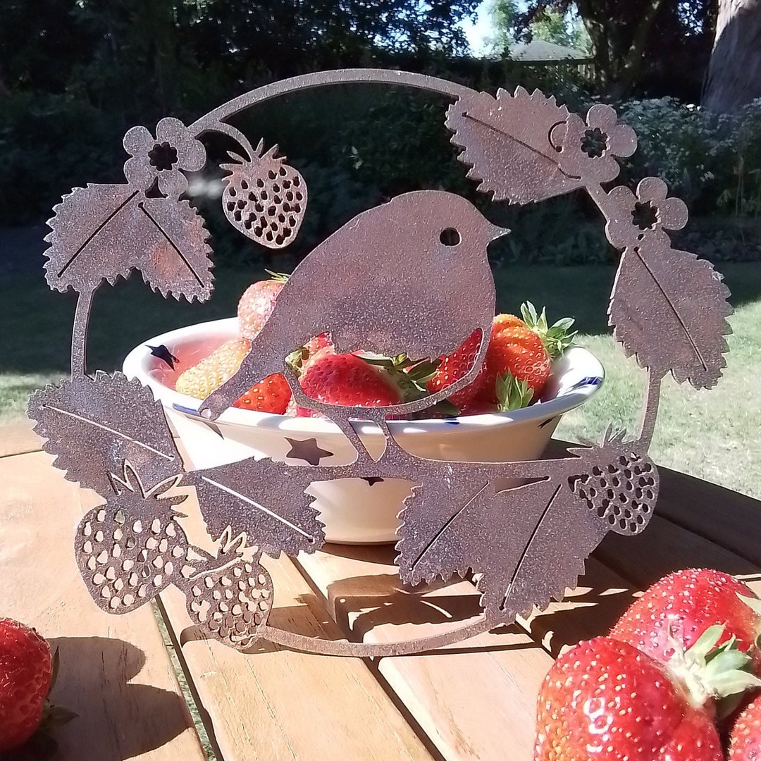 Summer Robin Garden Wall Art / Robin & Strawberry Decor / Mothers Day ...