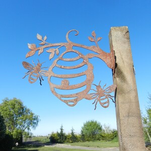 Rusty Metal Bee Hive Garden Decor / Metal Beehive Garden Gift / Honey ...