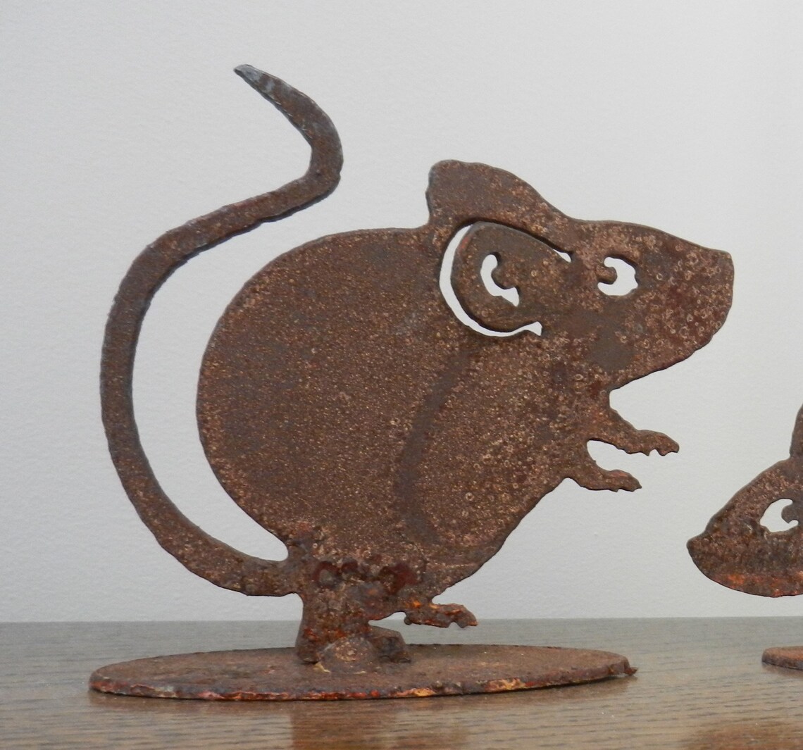 Rusty Metal Mouse Gift / Tiny Mouse Garden Gift / Metal Mice | Etsy UK