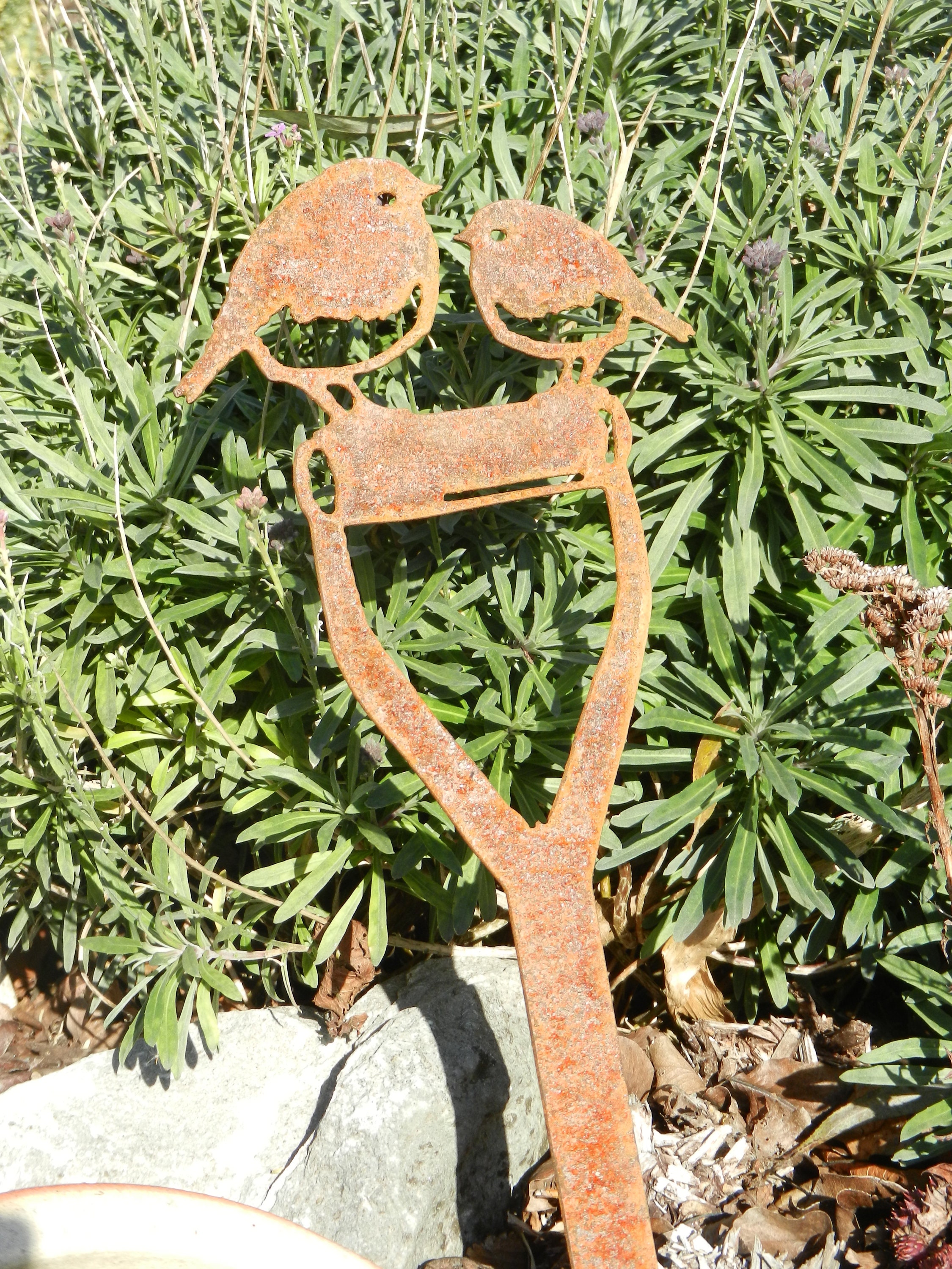 Robin on Spade Garden Decoration / Bird Garden Gift / Rusty | Etsy India