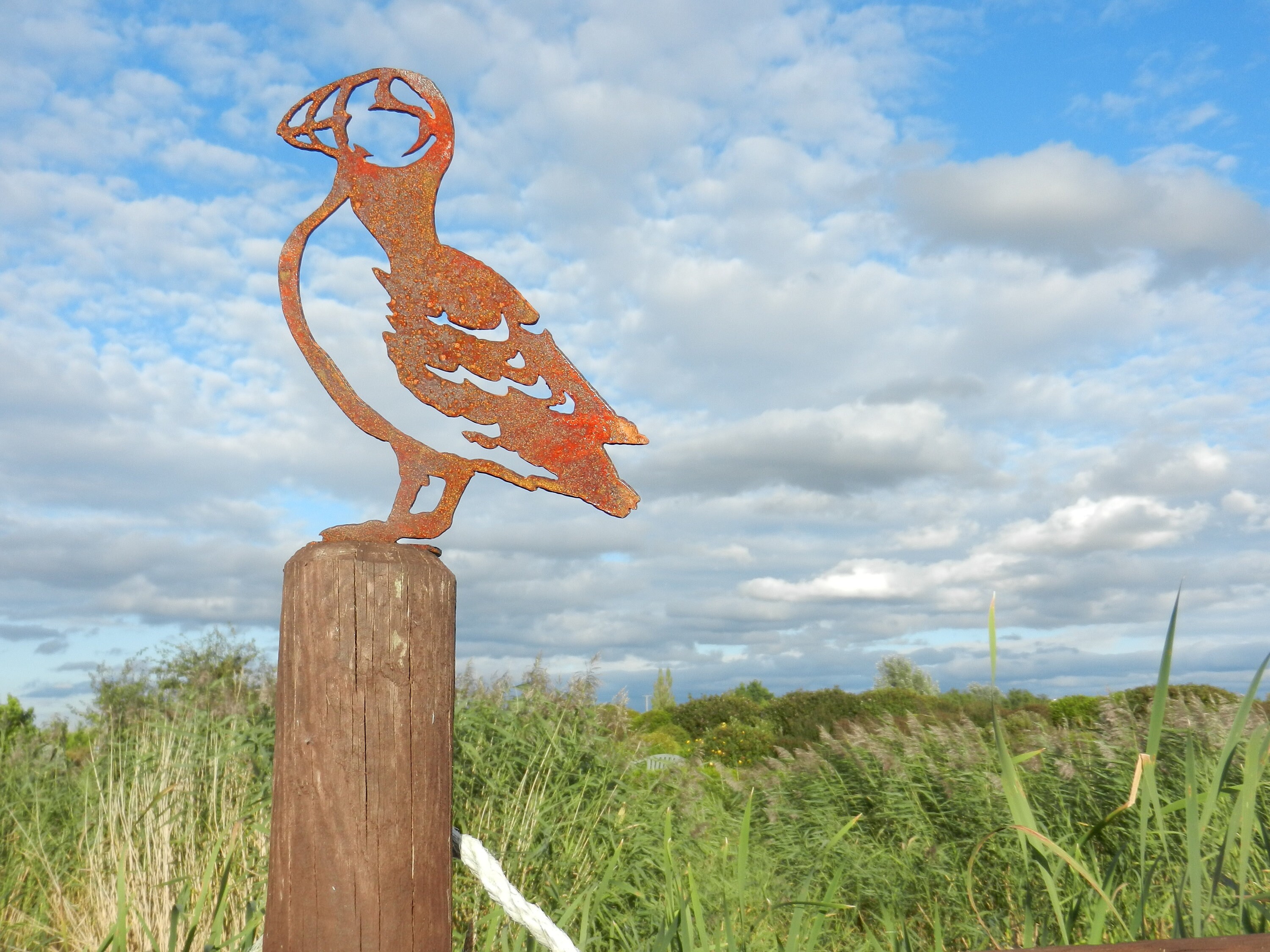 Rusty Metal Puffin Sculpture / Seabird Gift / Puffin Bird Post - Etsy