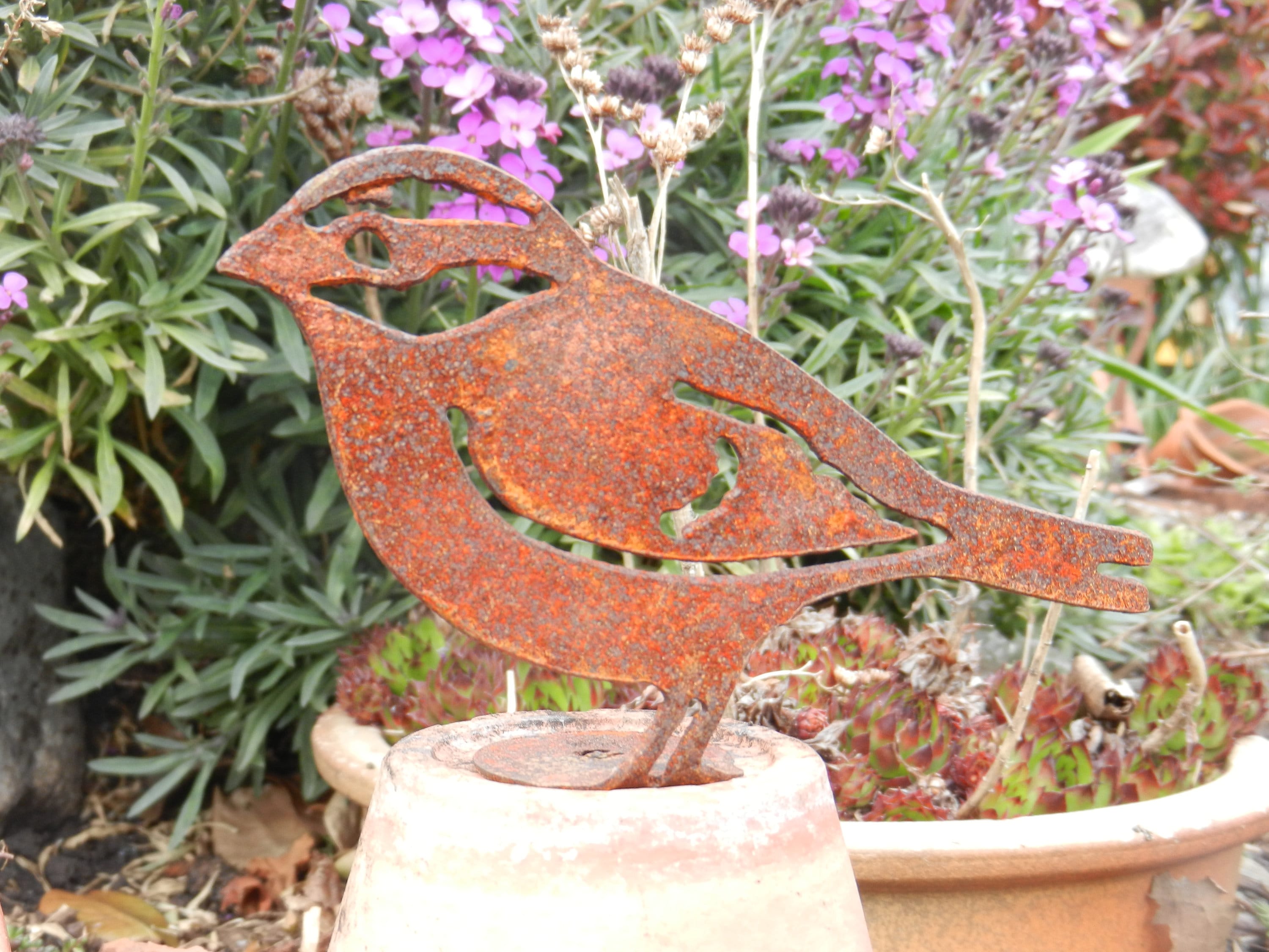 Rustic Bird Post Topper/ Rusty Metal Bird Garden Gift / Bird - Etsy