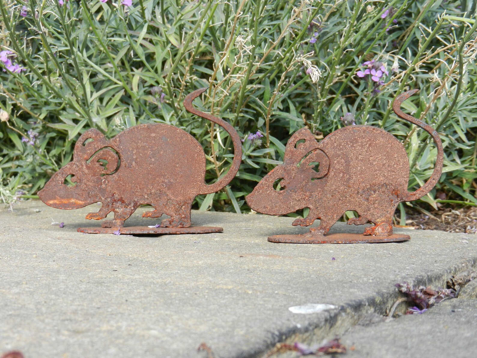 Rusty Metal Mouse Gift / Tiny Mouse Garden Gift / Metal Mice - Etsy UK
