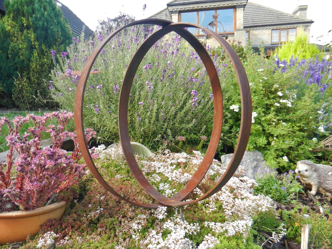 Rusty Metal Ring Sculpture / Garden Rings Rustic Sculpture / Metal ...