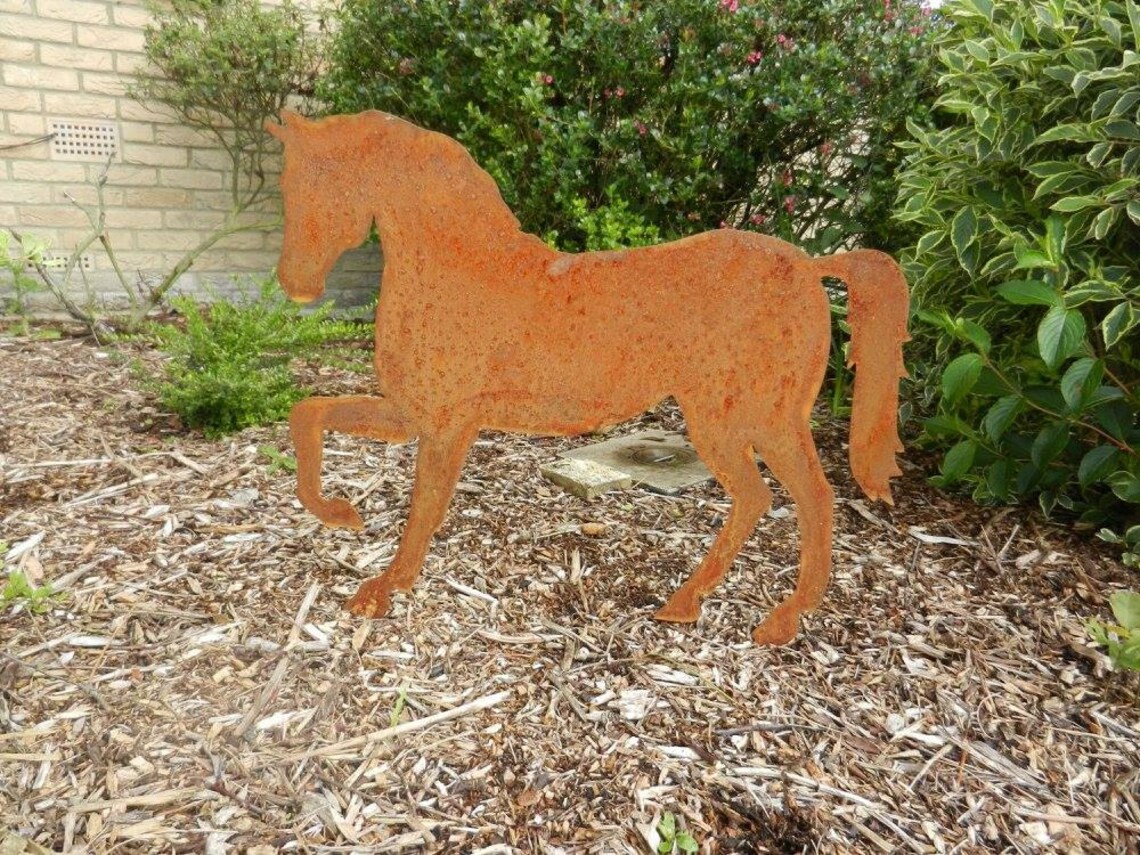 Metal Horse Sculpture / Rusty Metal Horse Garden Decor / Horse Ornament ...
