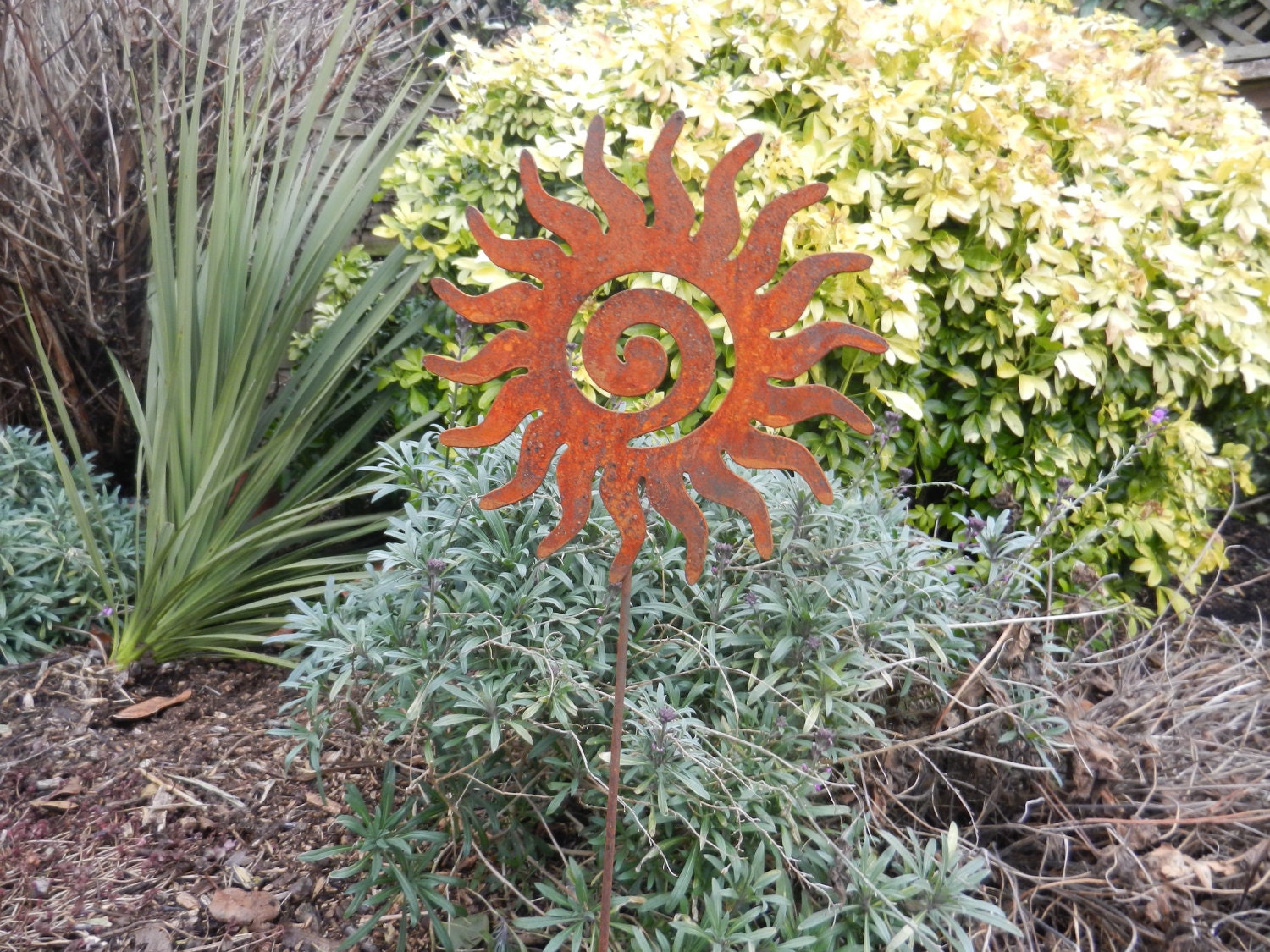 Rusty Sun Garden Decoration / Garden Gift / Sun Stake / Metal Sun Swirl ...