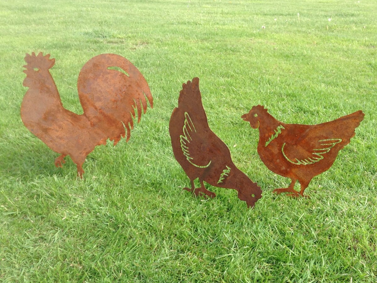 Rusty Hen / Chicken Garden Decor / Chicken Gift / Metal Hen - Etsy