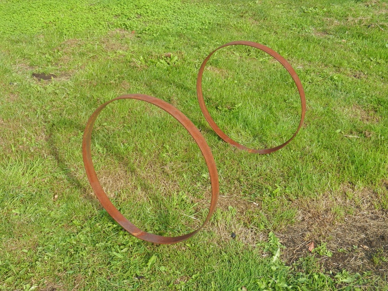 Rusty Metal Ring Sculpture / Garden Rings Rustic Sculpture / - Etsy