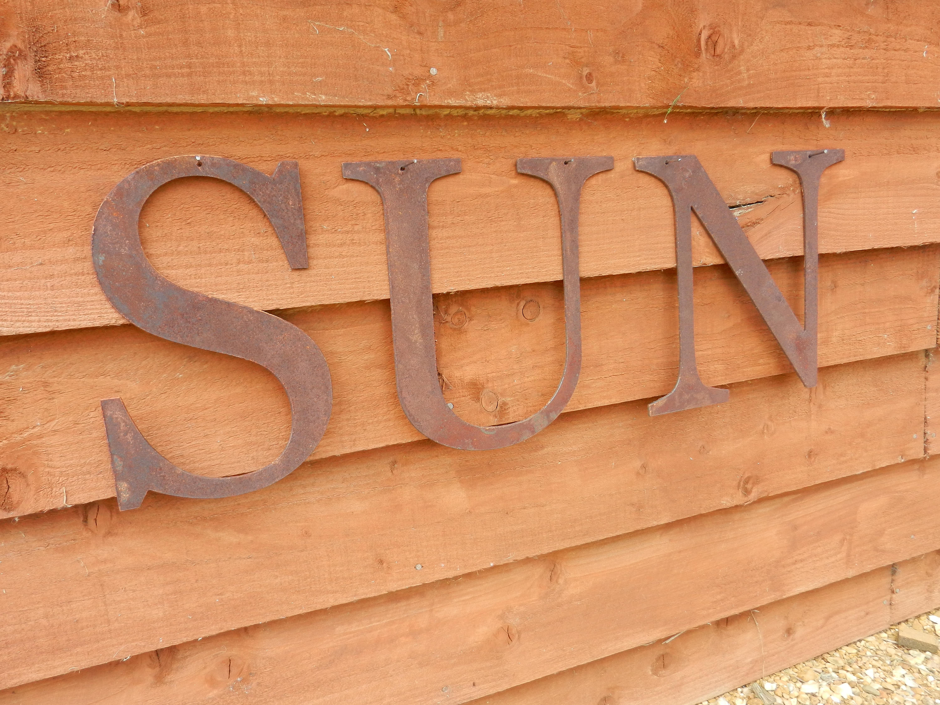 SUN Rustic Garden Sign / SUN Garden Wall Sign / Rusty Metal | Etsy UK