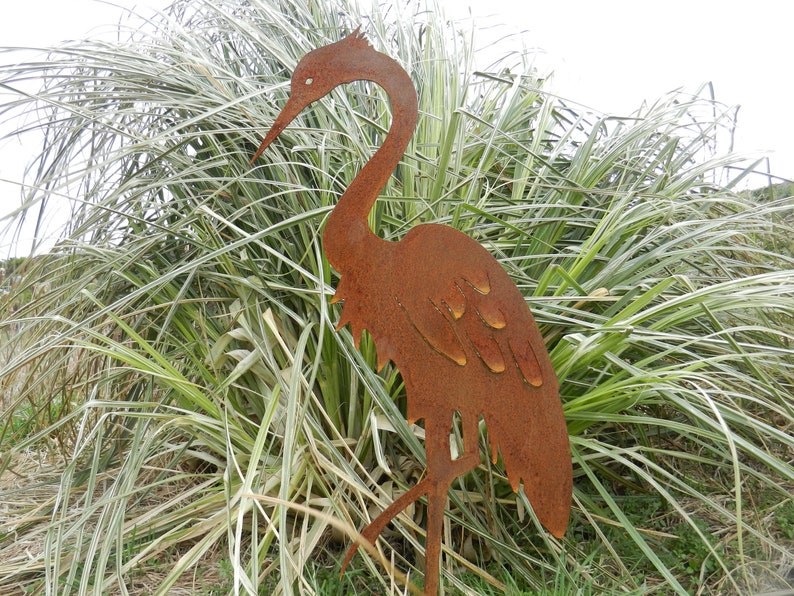 Heron Decor / Rusty Metal Sculpture / Metal Garden Sculpture / Rusty ...