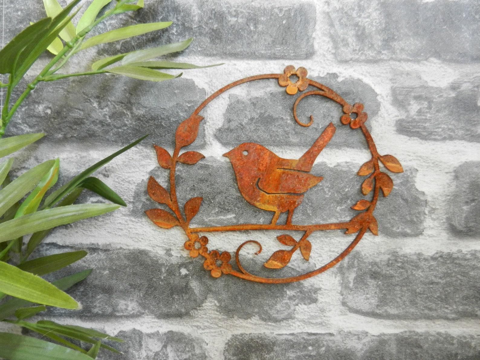 Wren Garden Decor / Rusty Bird Garden Gift / Wren Bird Lover Gift ...