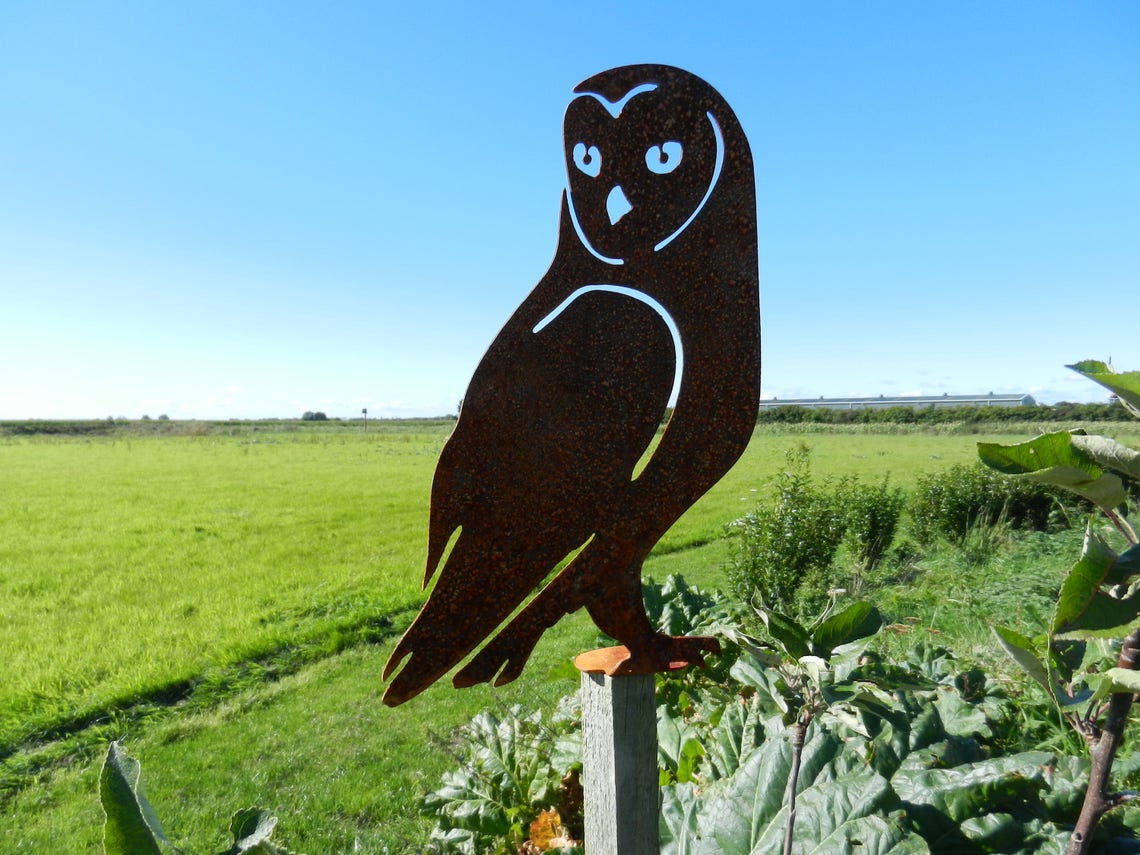 Rusty Metal Owl Garden Decor / Owl Sculpture / Metal Owl | Etsy UK