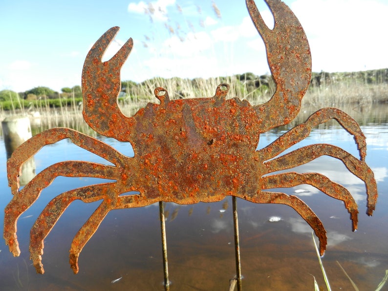 Rusty Crab Seaside Decor / Rusty Metal Crab Sculpture / Rusty Crab ...