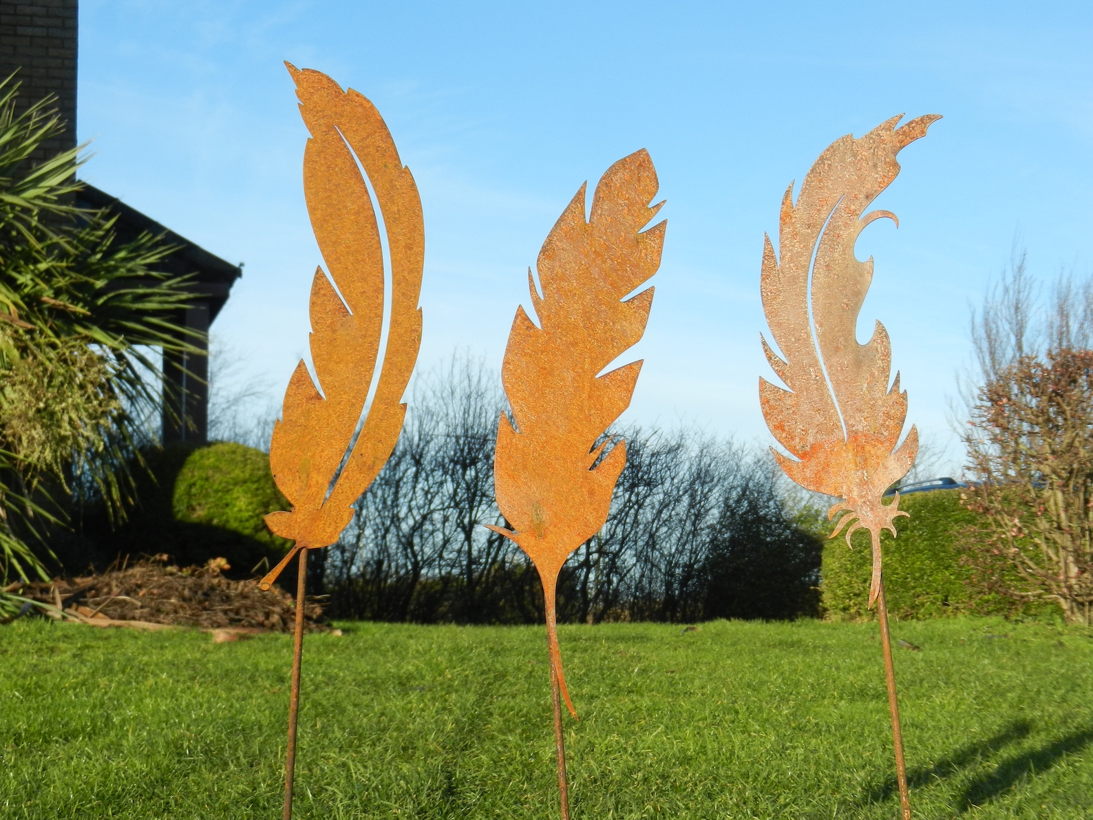 Rusty Metal Feather Set of 3 / Rustic Garden Art / Rusty | Etsy UK