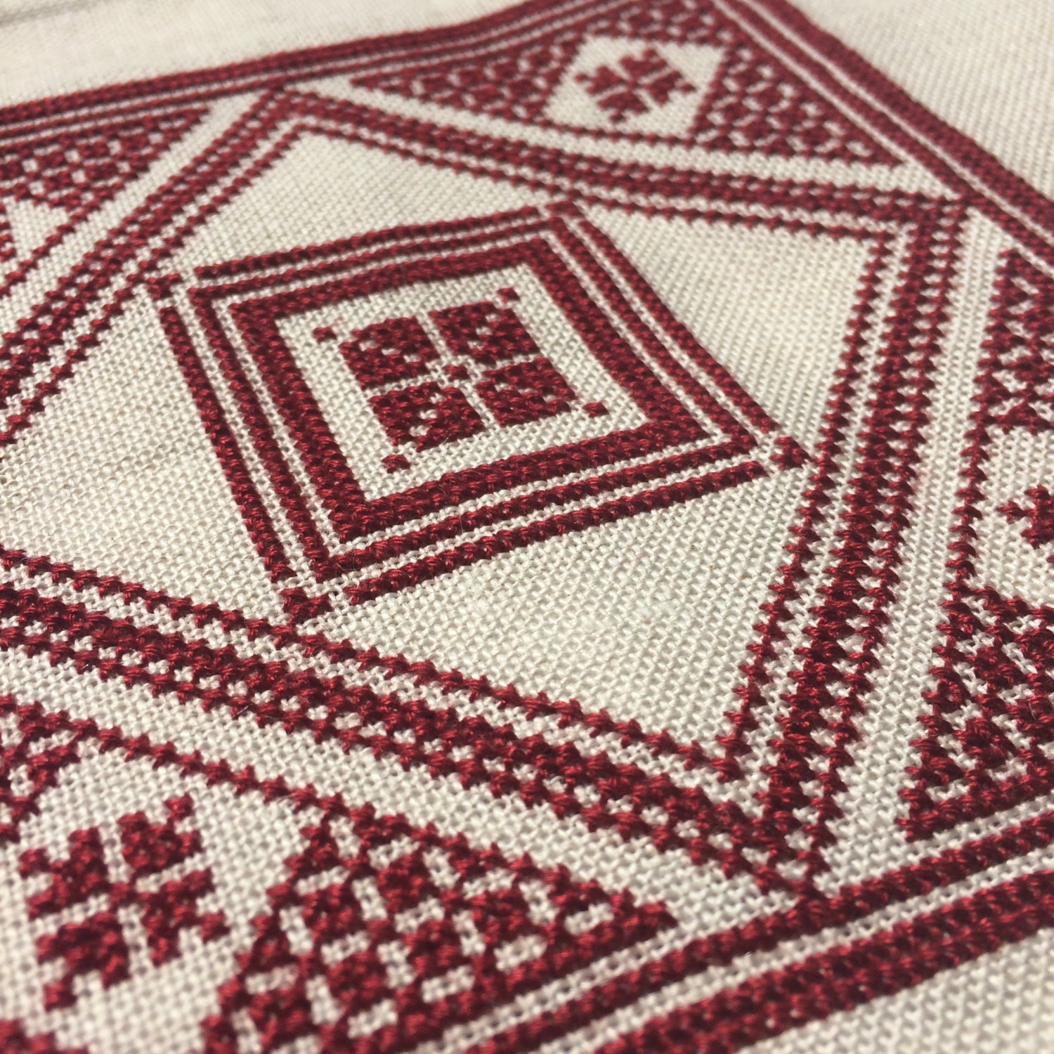 Red Square Tile Cross Stitch PDF Chart - Etsy