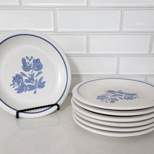 Vintage Pfaltzgraff Blue and White Yorketown Pattern Stoneware ...