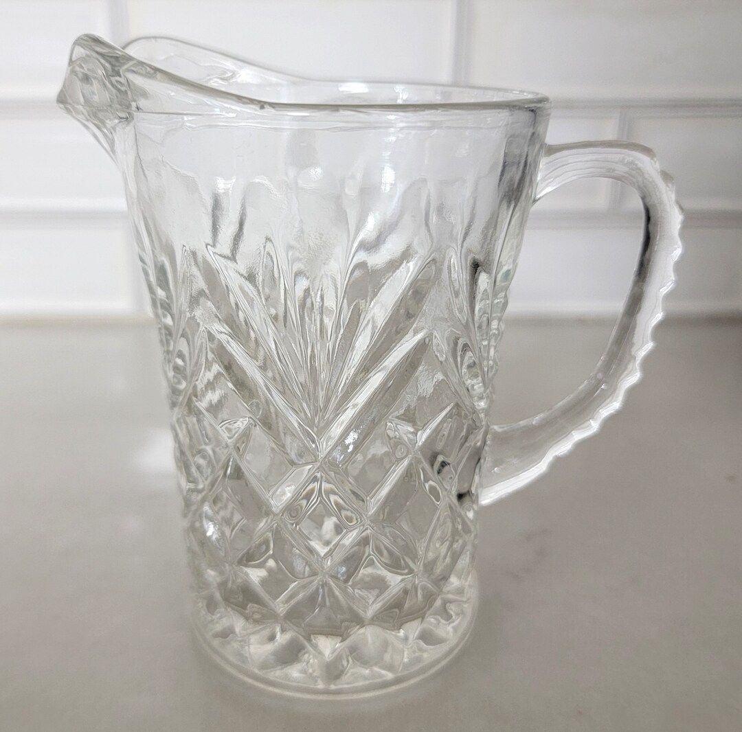 Vintage Anchor Hocking Prescut Pineapple 5-inch Pitcher - Etsy