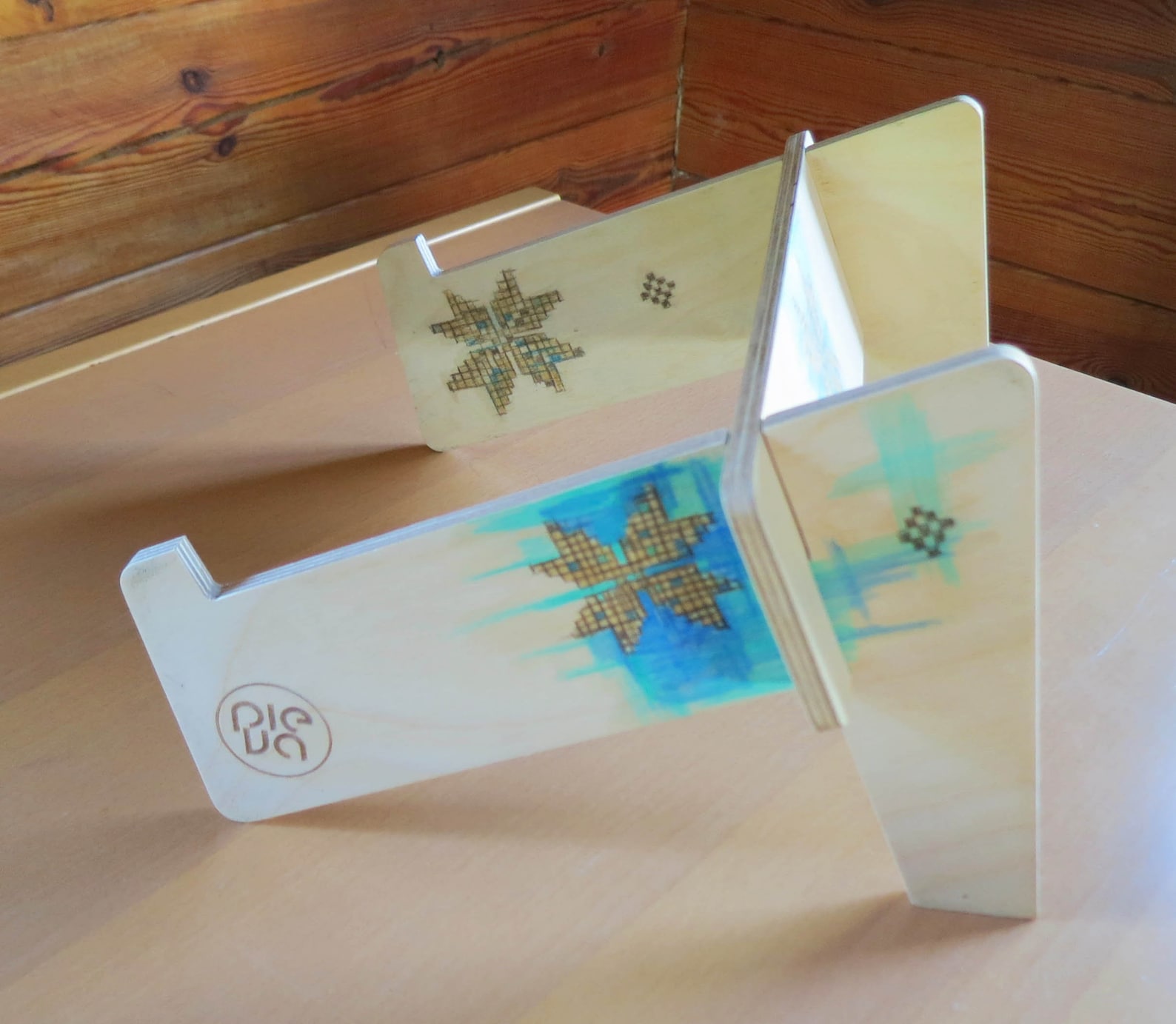 Laptop Stand LT. Plywood Ergonomic, Colored, Stylish Laptop Stand Home ...