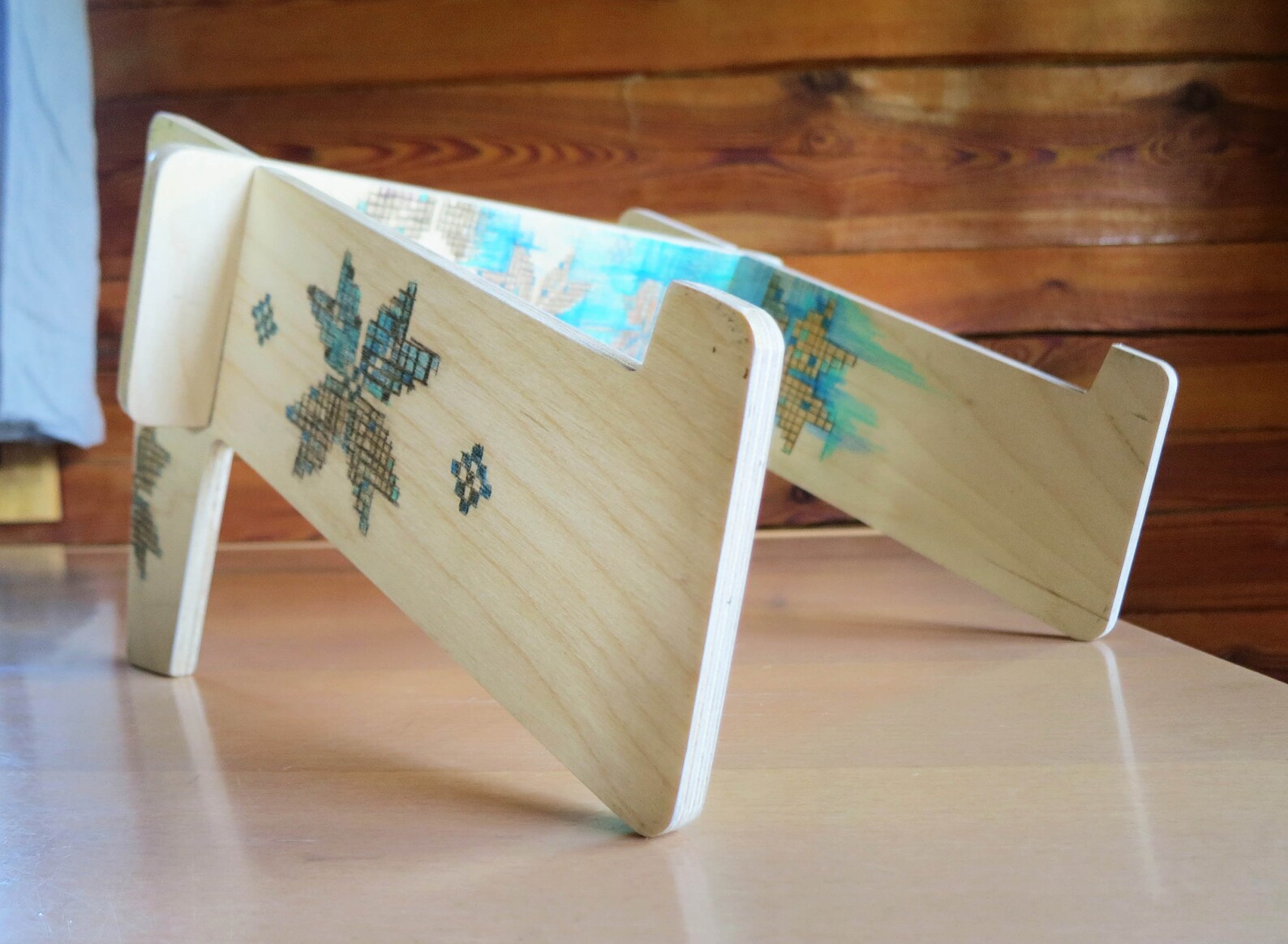 Laptop Stand LT. Plywood Ergonomic, Colored, Stylish Laptop Stand Home ...