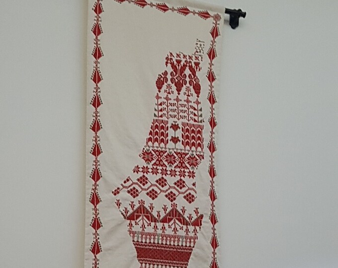 Palestinian Red Tatreez - Etsy