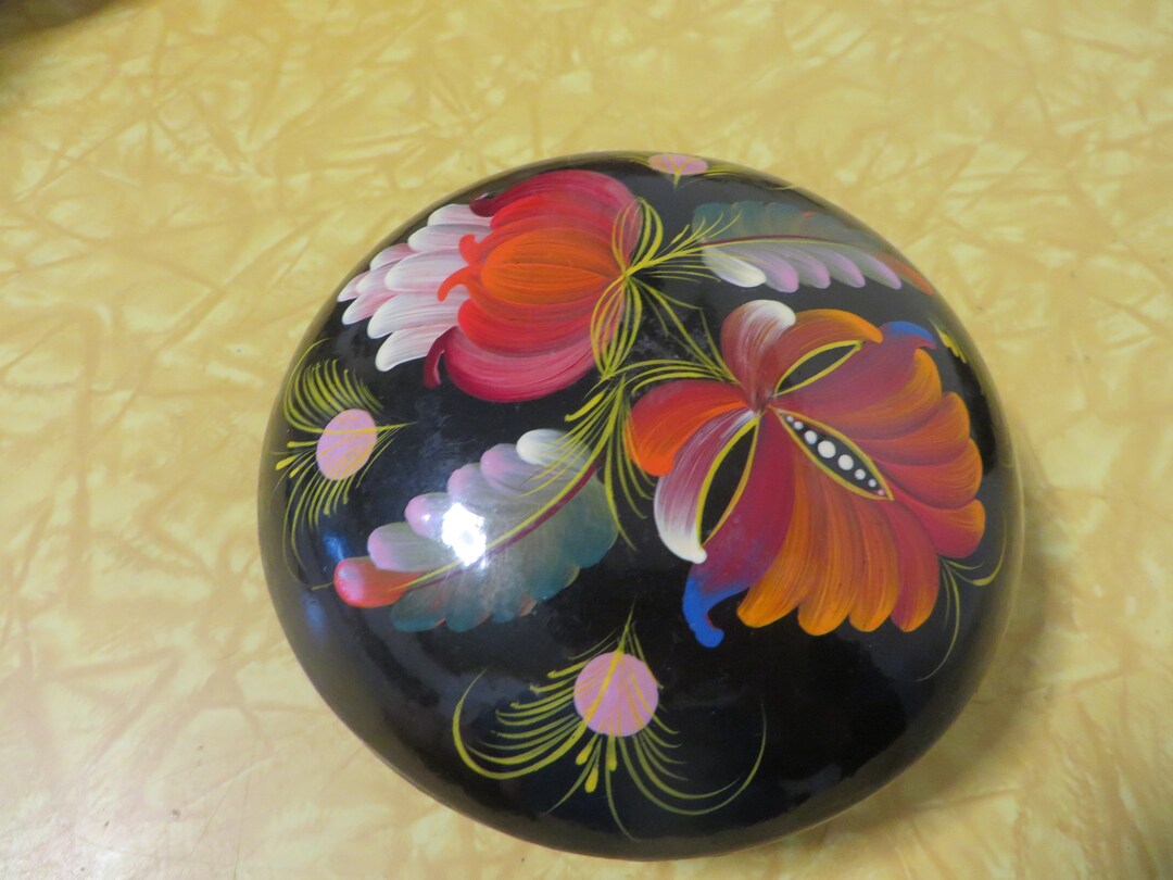 Vintage Russian Lacquerware Hand Painted Papier Mache Trinket Box With ...