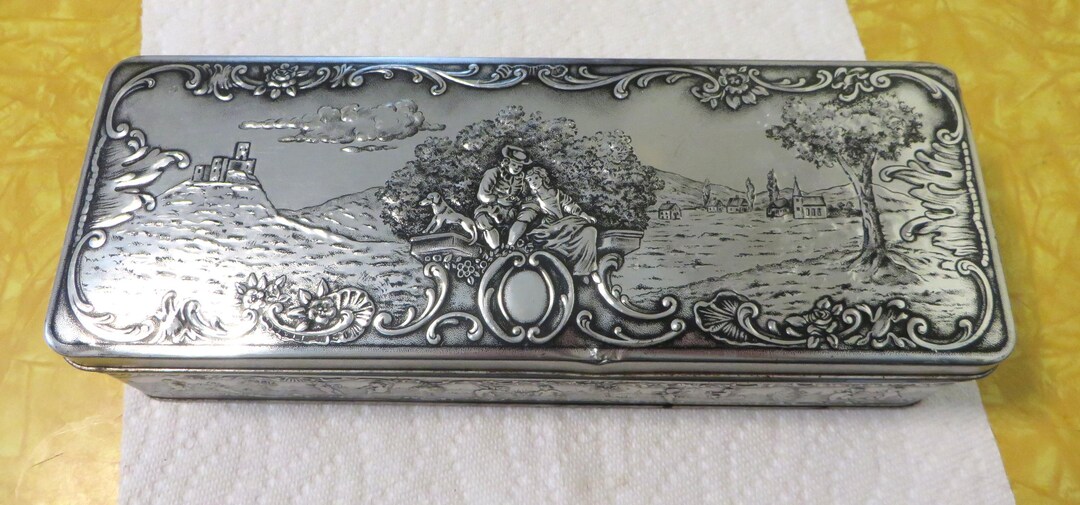 Vintage Hinged Silver Colored Tin Embossed Box, Candy Tin, Jewelry Box ...