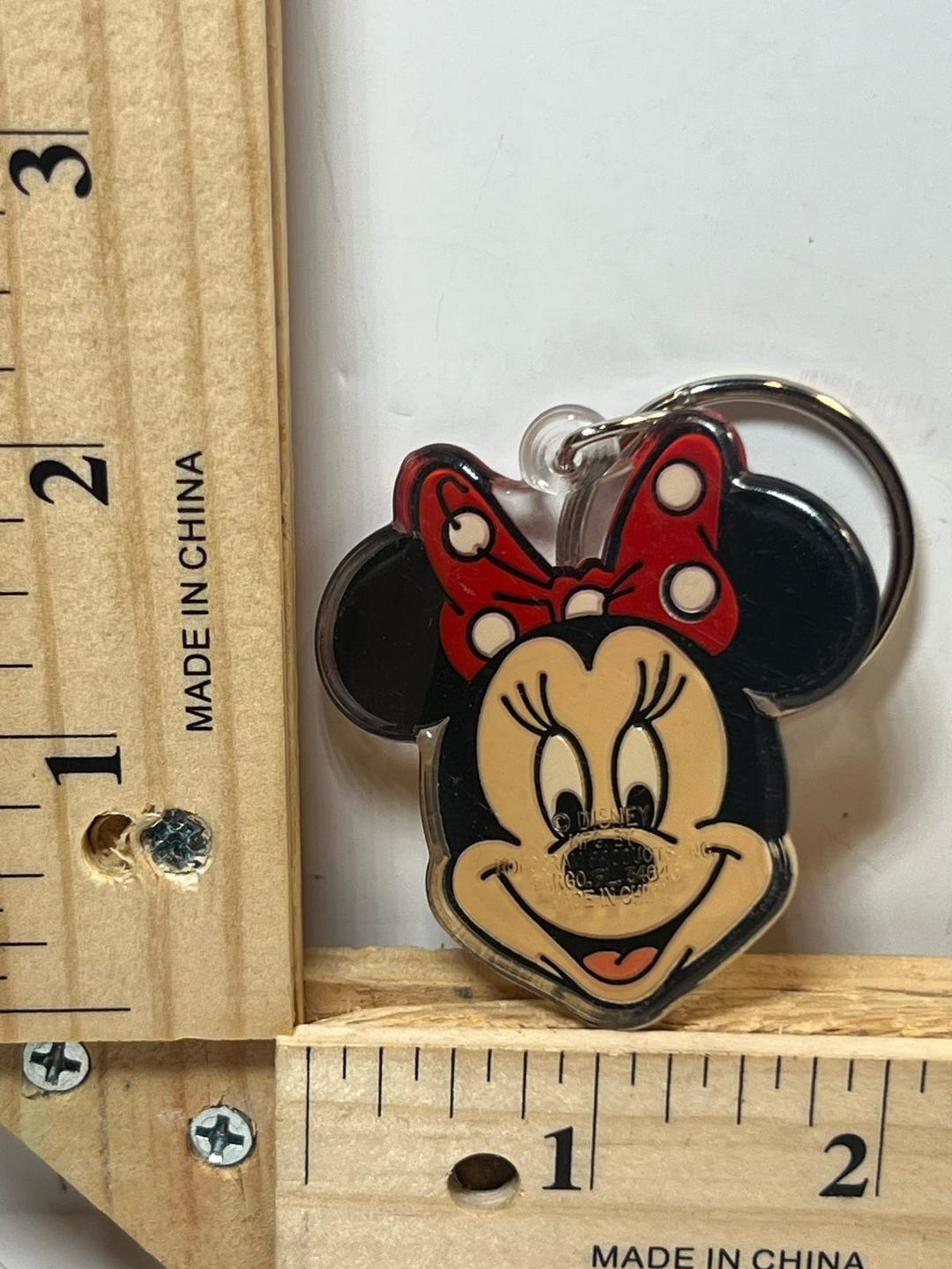 Disney Minnie Mouse Keychain Cute Acrylic Cartoon Key Ring Red Bow ...