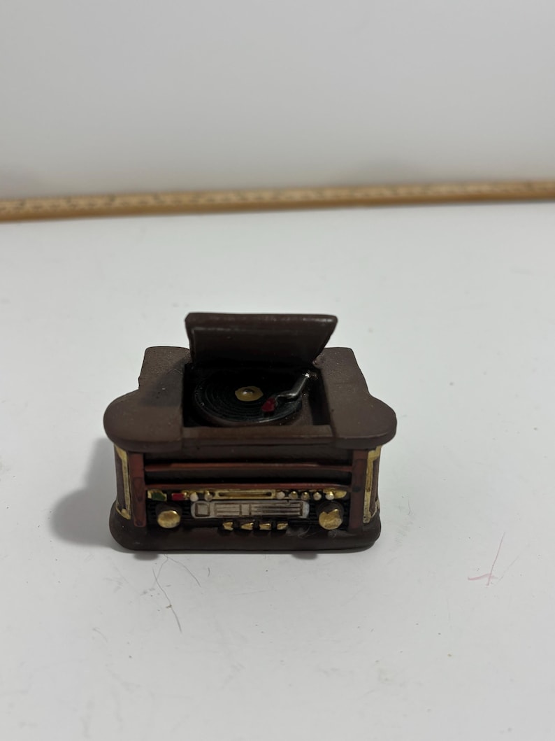1:6 Scale Miniature Gramophone - Etsy