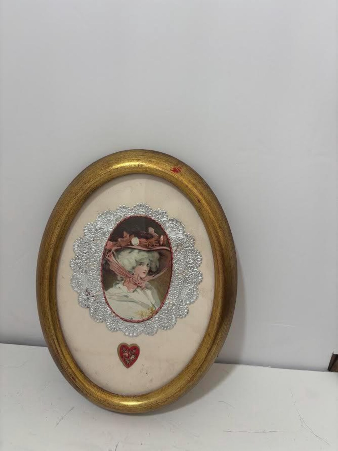 Vintage Ceramic & Velvet Wall Oval Picture - Etsy