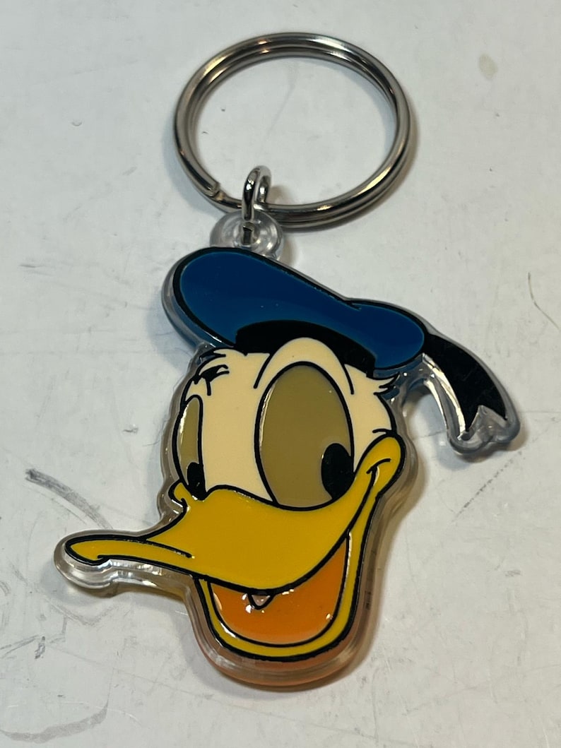 Donald Duck Cartoon Keychain Retro Disney Character Key Ring Gift ...