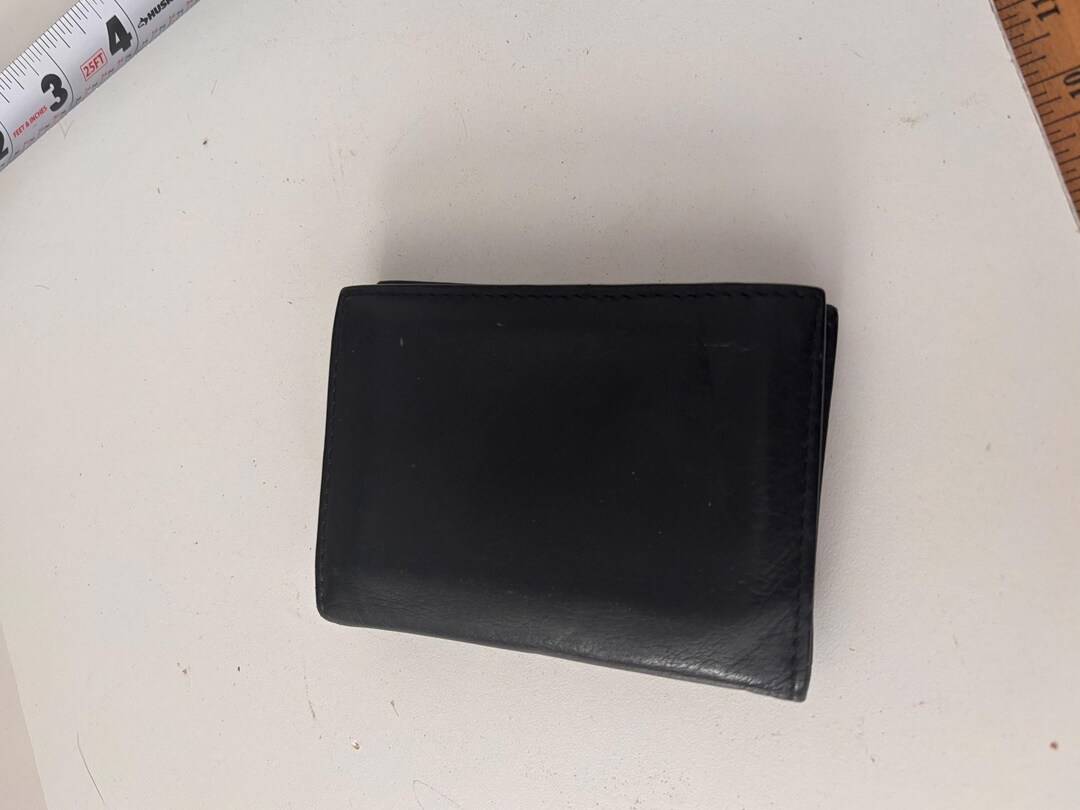 Vintage 80s Black Leather Bi-fold Wallet - Etsy