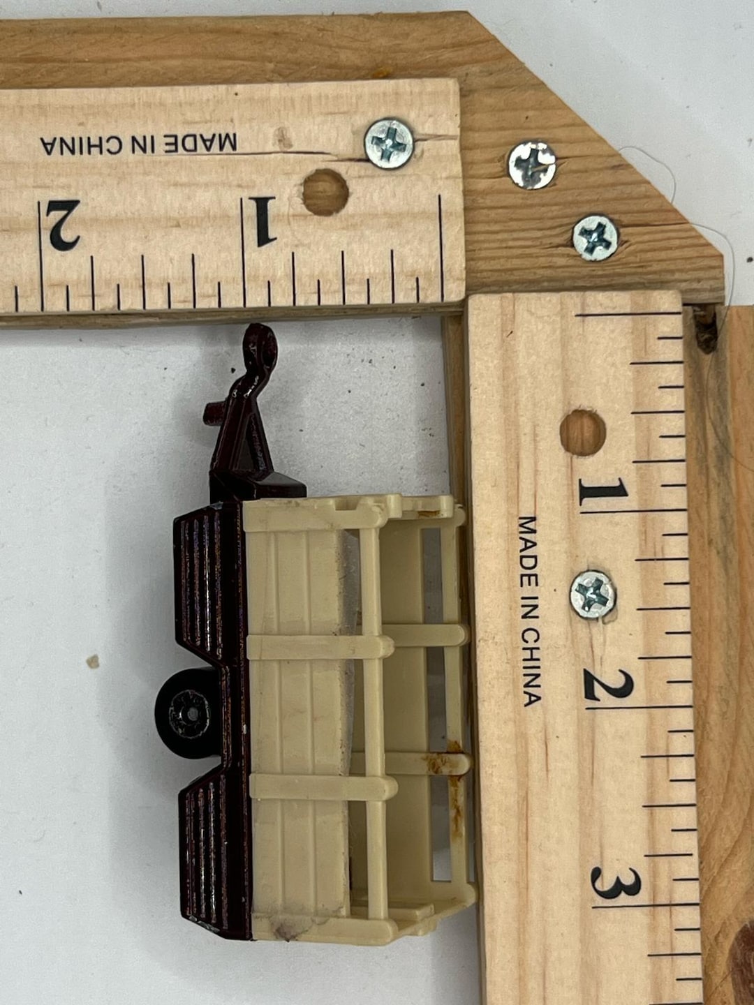 Vintage Maisto Brown Beige Train Cargo Car Toy Model Diecast Collector ...