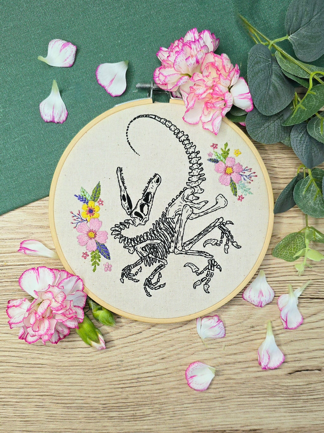 Velociraptor Skeleton Embroidery Pattern PDF, Anatomical Fossil 1 - Etsy