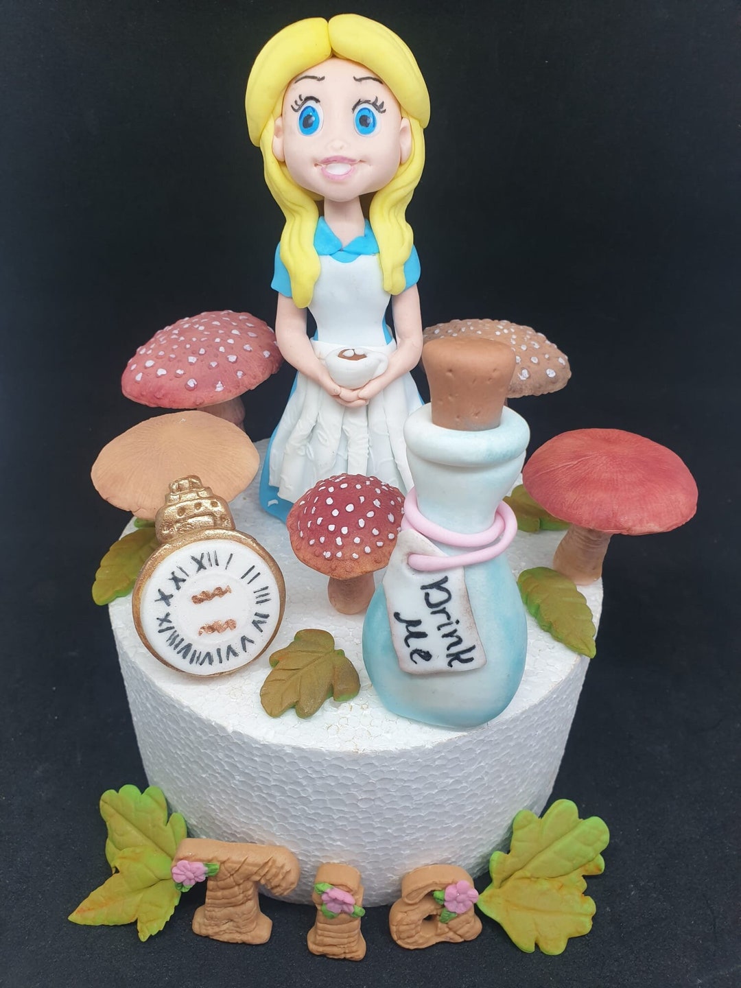 Alice in Wonderland Magic Mushroom Toadstool Edible Watch Bottle ...