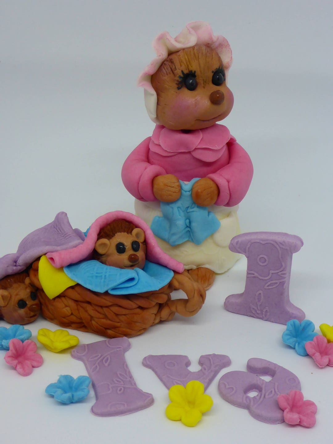 For Peter Rabbit Mrs.tiggy Winkle Themed Cake,personalised,birthday ...