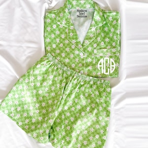 Custom Daisy Pajamas, Green Custom Pajamas, Daisy Pajamas, Bridesmaid ...