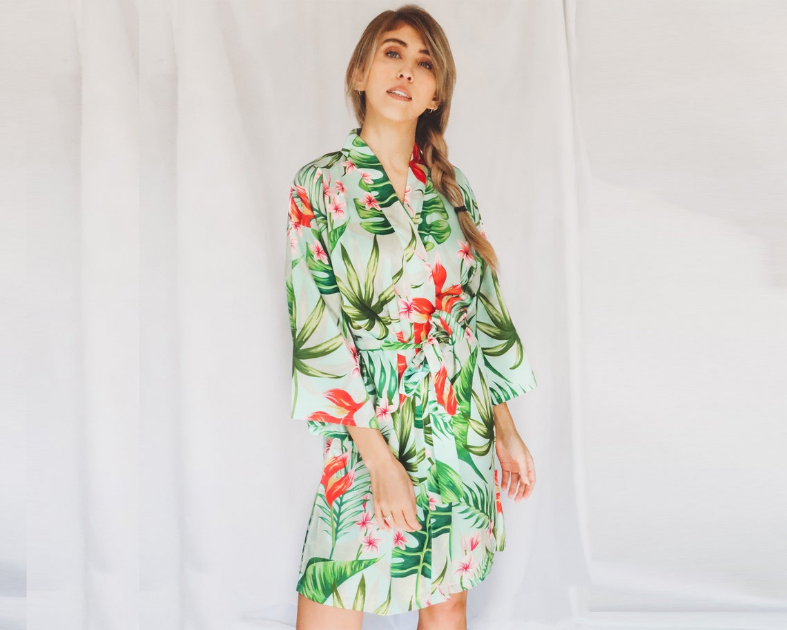 Beach wedding robe satin tropical robe bridesmaid robe | Etsy