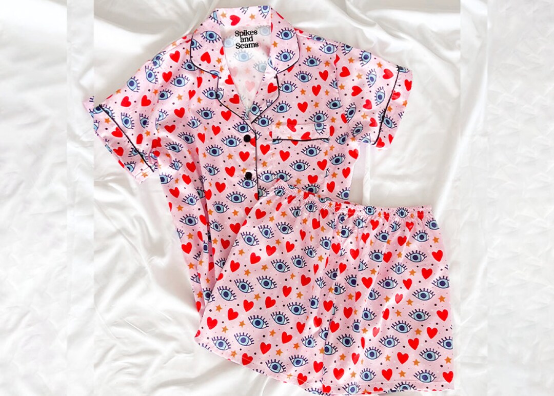 Custom Pattern Pajamas, Pink Pattern Pajamas, Eyelash Pajamas ...