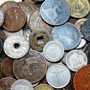 100 Old Foreign Coins Over 1 Lb. , All 70 Years Old, Dates Back to the ...