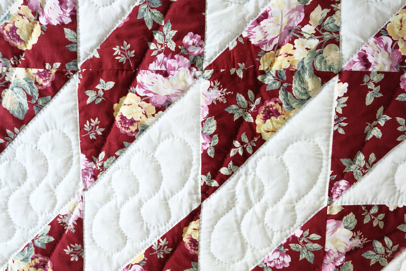 Starburst Handmade Quilt, Custom Starburst Quilt, Burgundy Giant Star ...