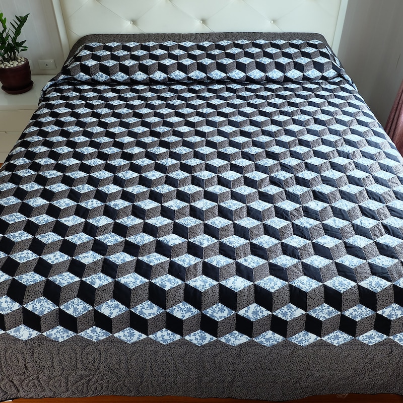 Tumbling Block Quilt - Etsy