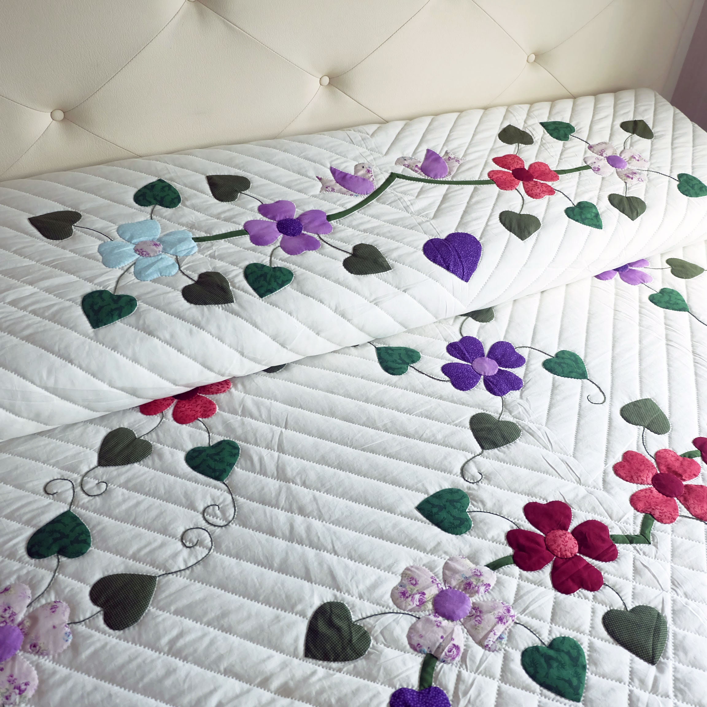 Flowering Dogwood garden appliqued quilt Dogwood heart | Etsy