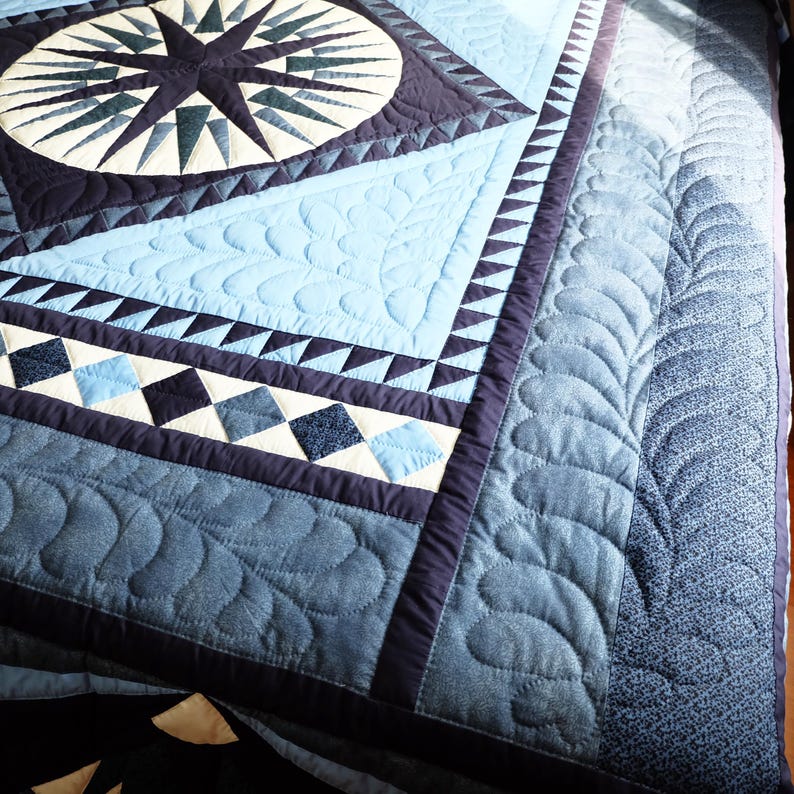 Custom Mariner's Compass Amish Quilt: Handmade Cotton Bedspread ...