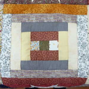 Rustic Farmhouse Décor, Farmhouse Quilt Bedding, Star Log Cabin Quilt ...