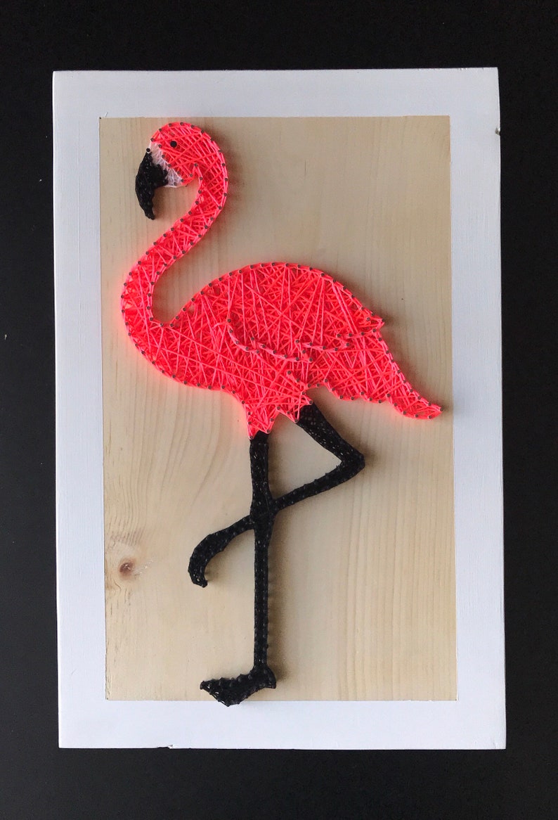 Flamingo string art | Etsy
