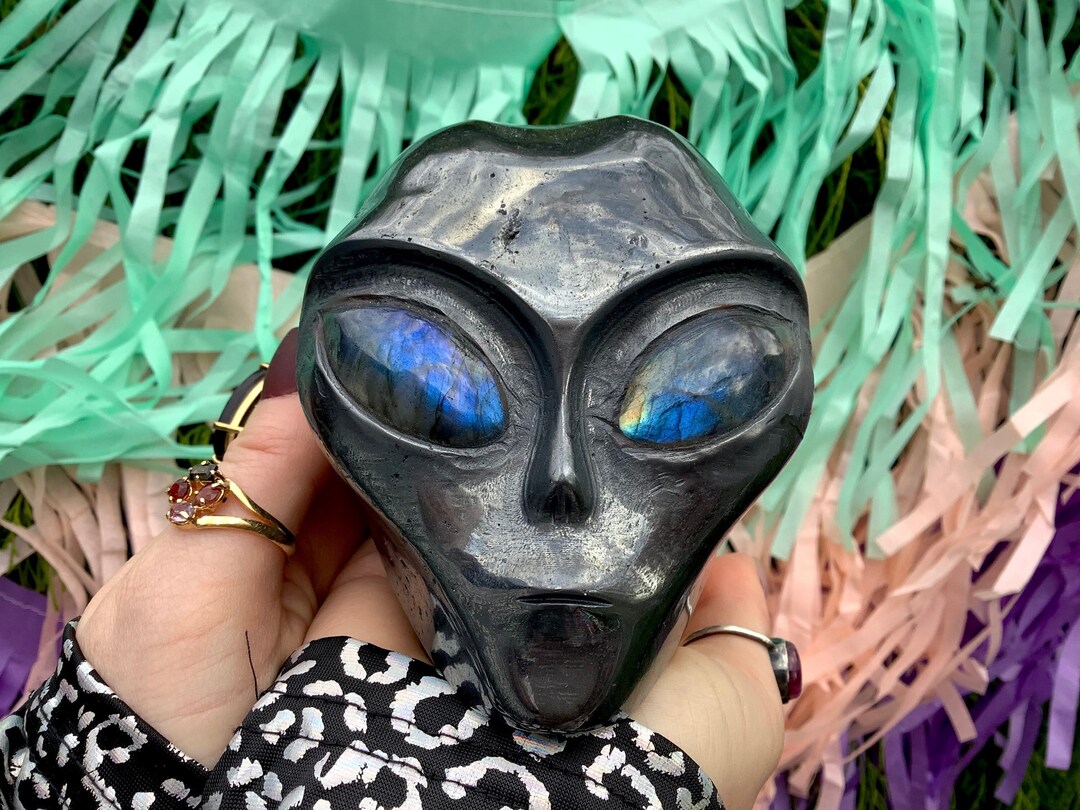 Hematite Alien Skull Crystal Large 5 Lb. 8 Oz. With Flashing Blue ...