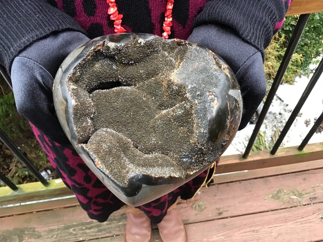 Septarian Dragon Stone Crystal Heart ~ Large 4 Lb. 11 Oz. ~ 6" Wide ...