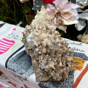 Dogtooth Cave Calcite Crystal Cluster: Sparkling Mineral Display - Etsy